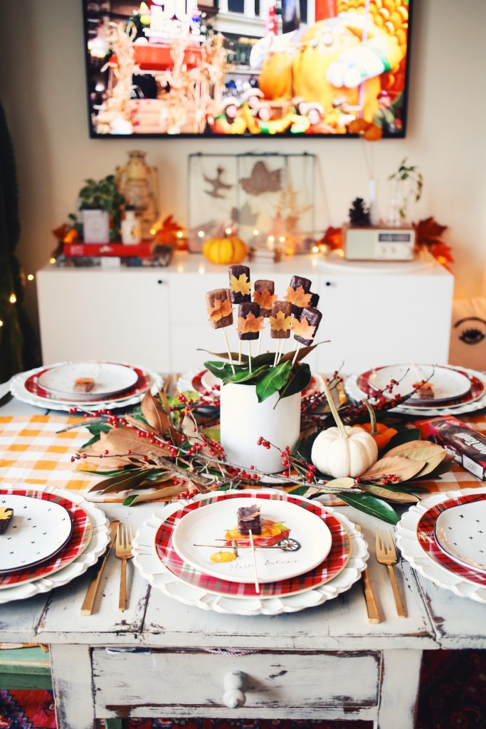 the perfect Thanksgiving center piece - Noelle's Favorite Things
