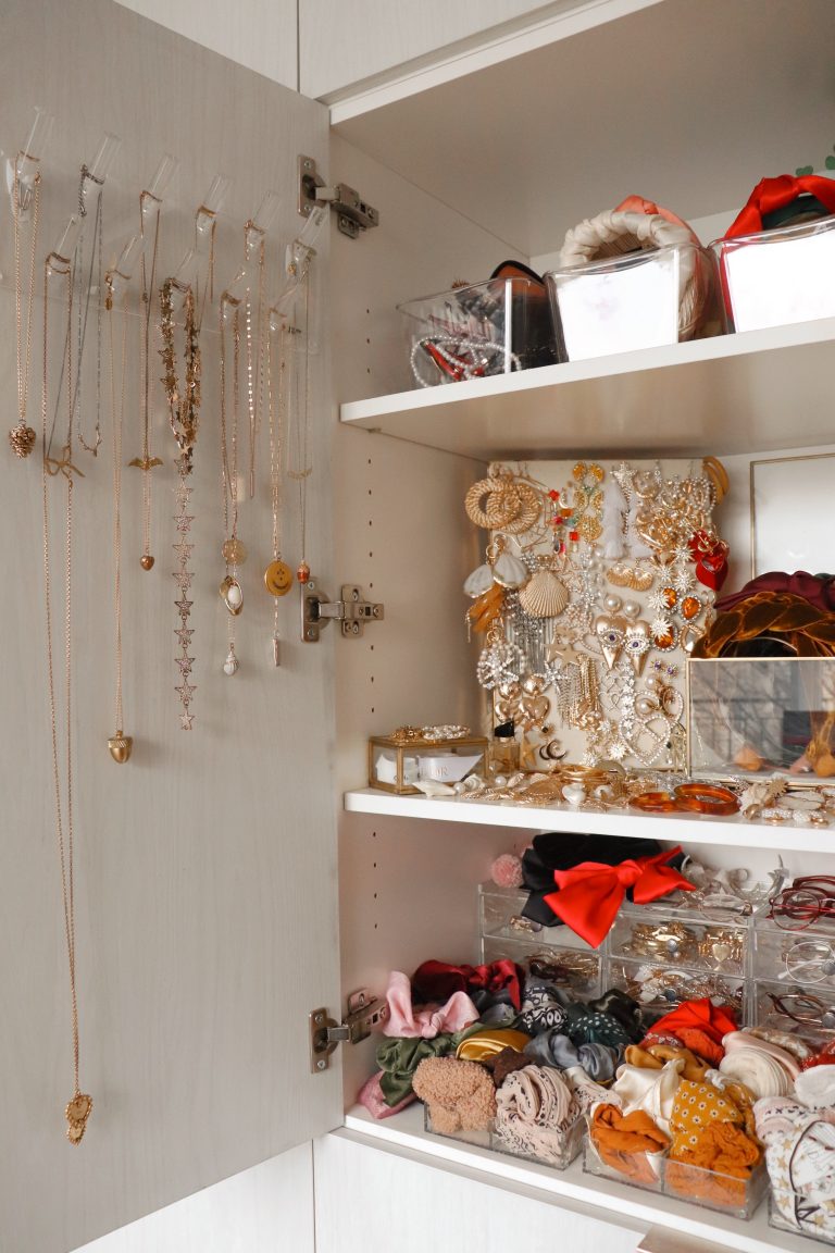 My accessory organization - Noelle's Favorite Things